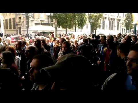 ΠΑΡΑΣΤΑΣΗ ΔΙΑΜΑΡΤΥΡΙΑΣ ΣΤΟ ΥΠΟΥΡΓΕΙΟ ΕΡΓΑΣΙΑΣ - YouTube