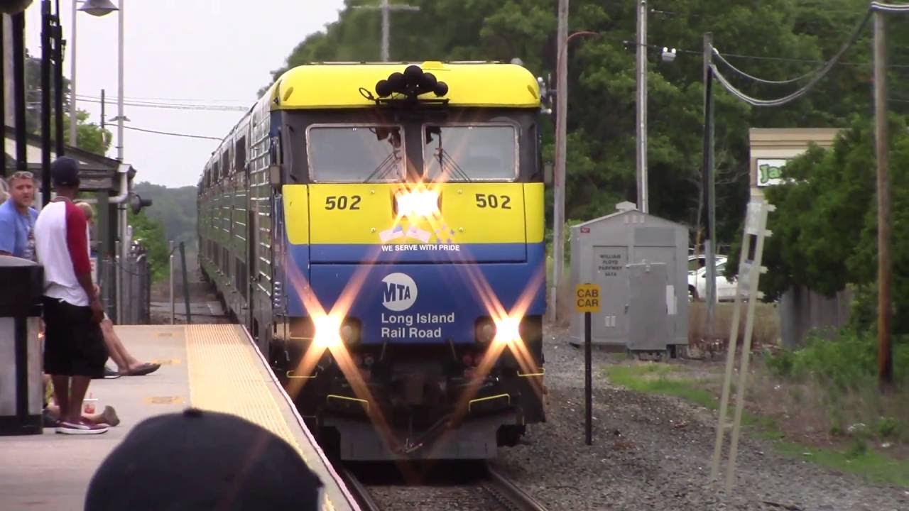 LIRR: Montauk Branch Rush Hour Diesels at Mastic-Shirley Feat ...