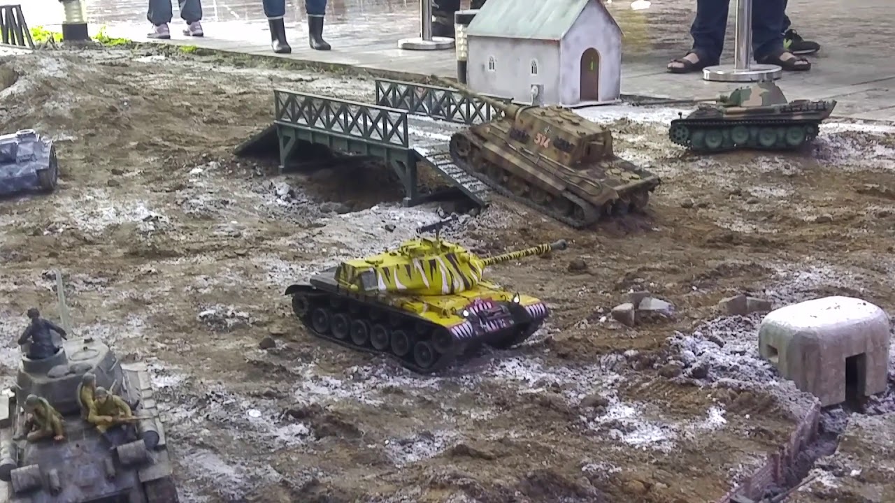 M46E1 fire with smoke - YouTube