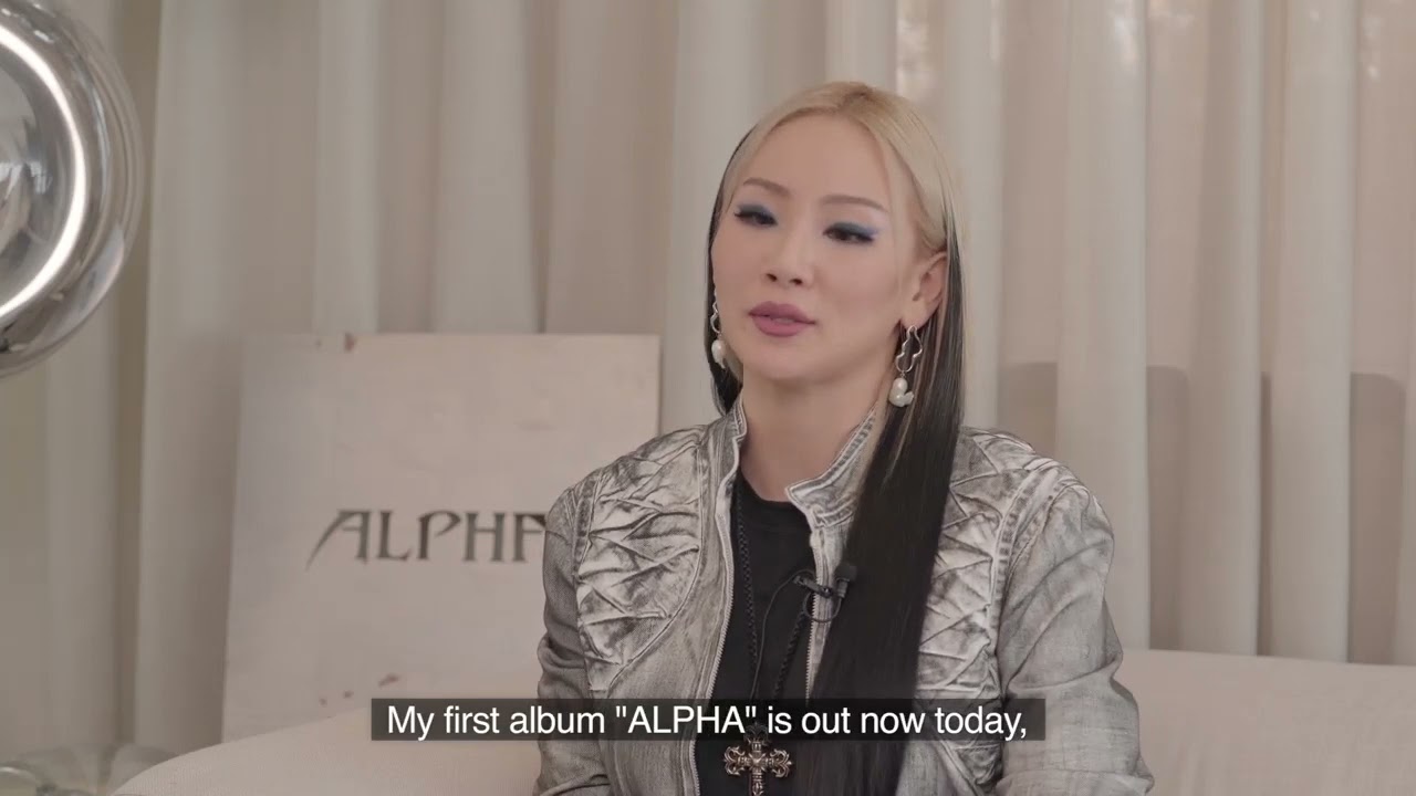 CL - ALPHA ALBUM UNBOXING | Facebook - YouTube