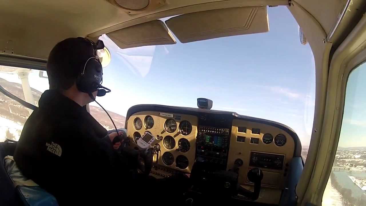 Winter Pattern Flight at KWBW - Cessna 172 - YouTube
