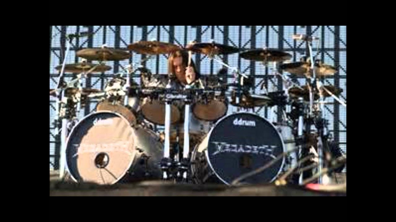 10)MEGADETH - Sweating Bullets - Big 4 Live - YouTube