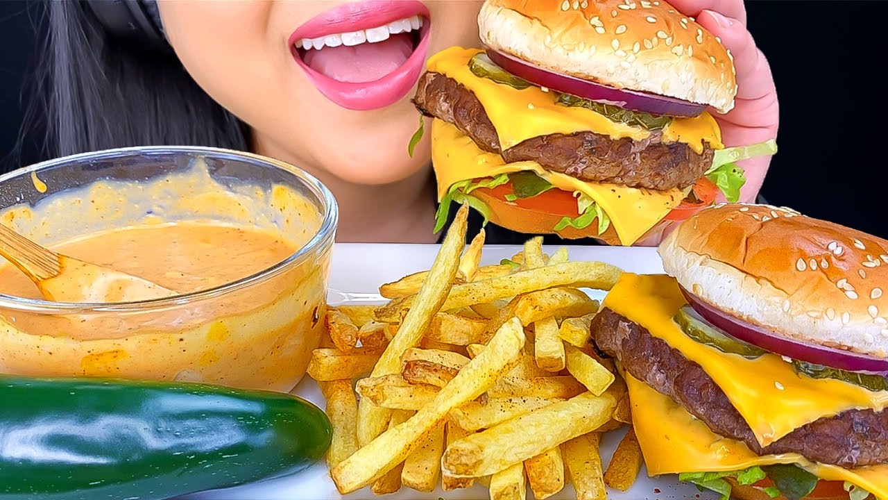 ASMR DOUBLE CHEESEBURGER & FRIES MUKBANG (EATING SOUNDS) ASMR Phan ...