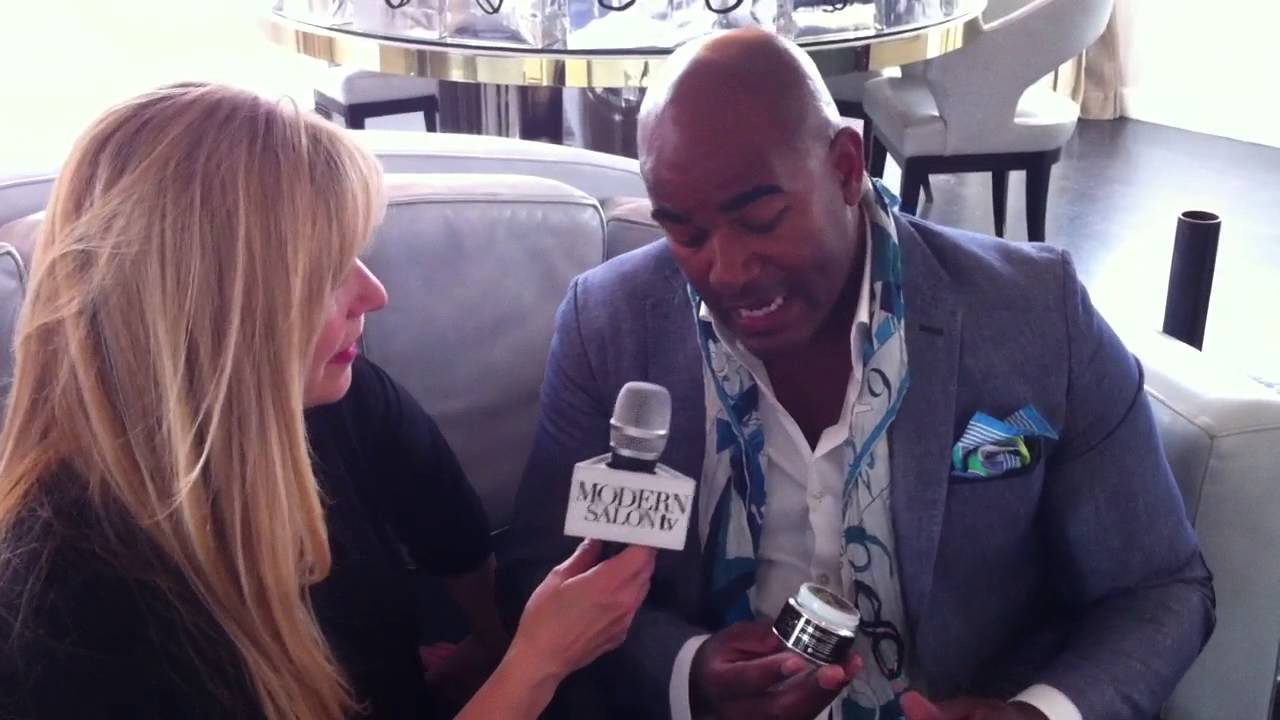 Glenn Dellimore and Maggie Mulhern Chat GLAMGLOW - YouTube