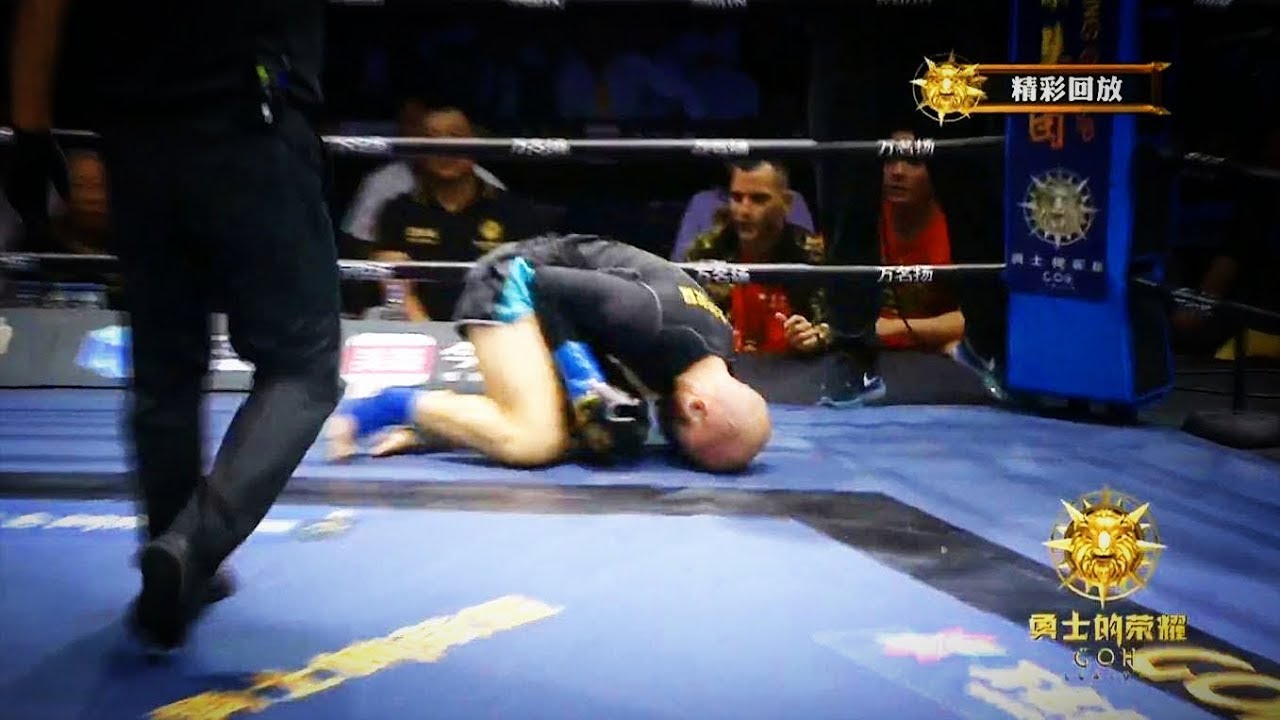 Scalpel sweep kick! The opponent directly fell to the ground - YouTube