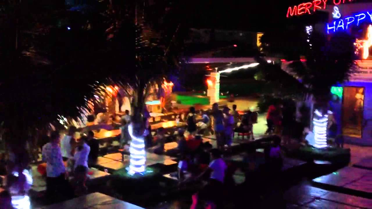 Ark bar ko samui happy new year 2013 - YouTube