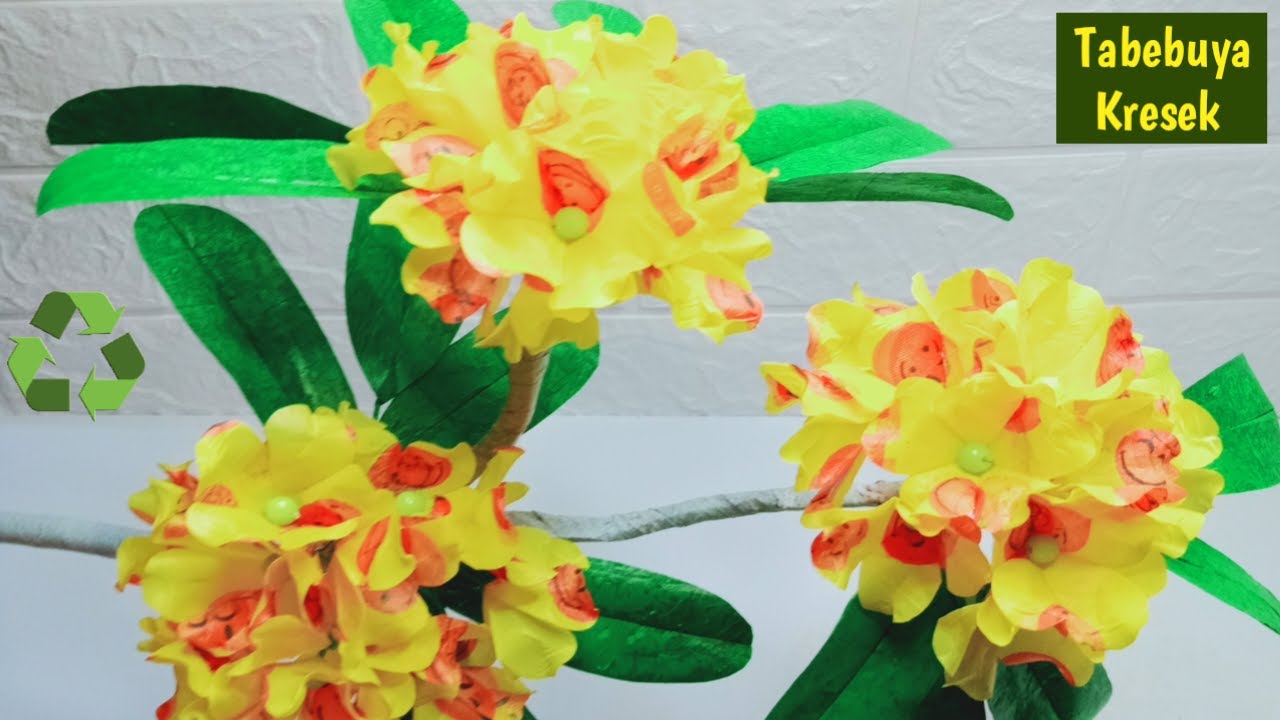 DIY Bunga Tabebuya Dari Plastik Kresek, Cara Membuat Bunga Tabebuya ...