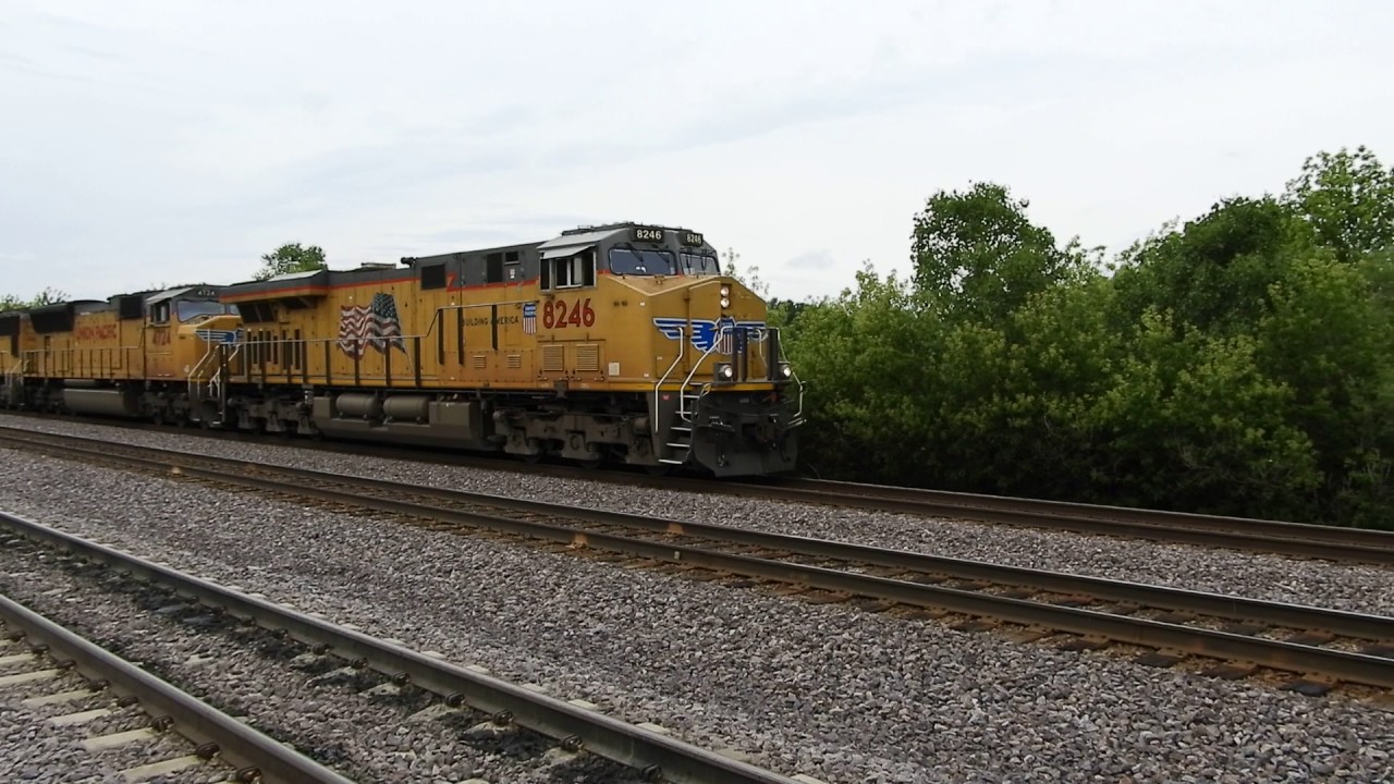 UP 8246 a C45AH leads a Z train east through Elburn IL - YouTube