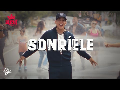 DY - Sonríele (Letra)