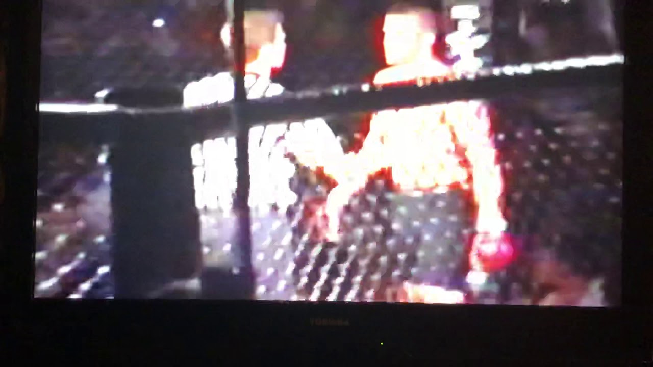 Dan Muncy 190lbs vs JB Hamilton 240lbs - YouTube