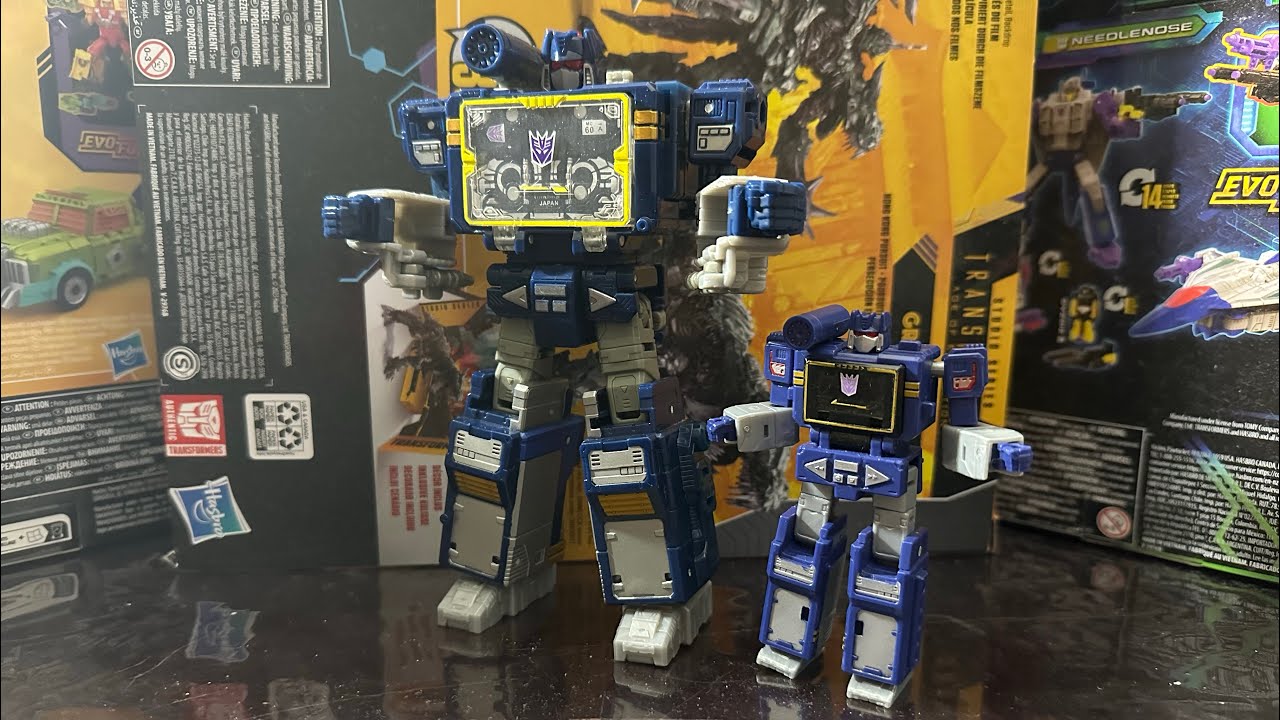 Soundwave and his son - YouTube