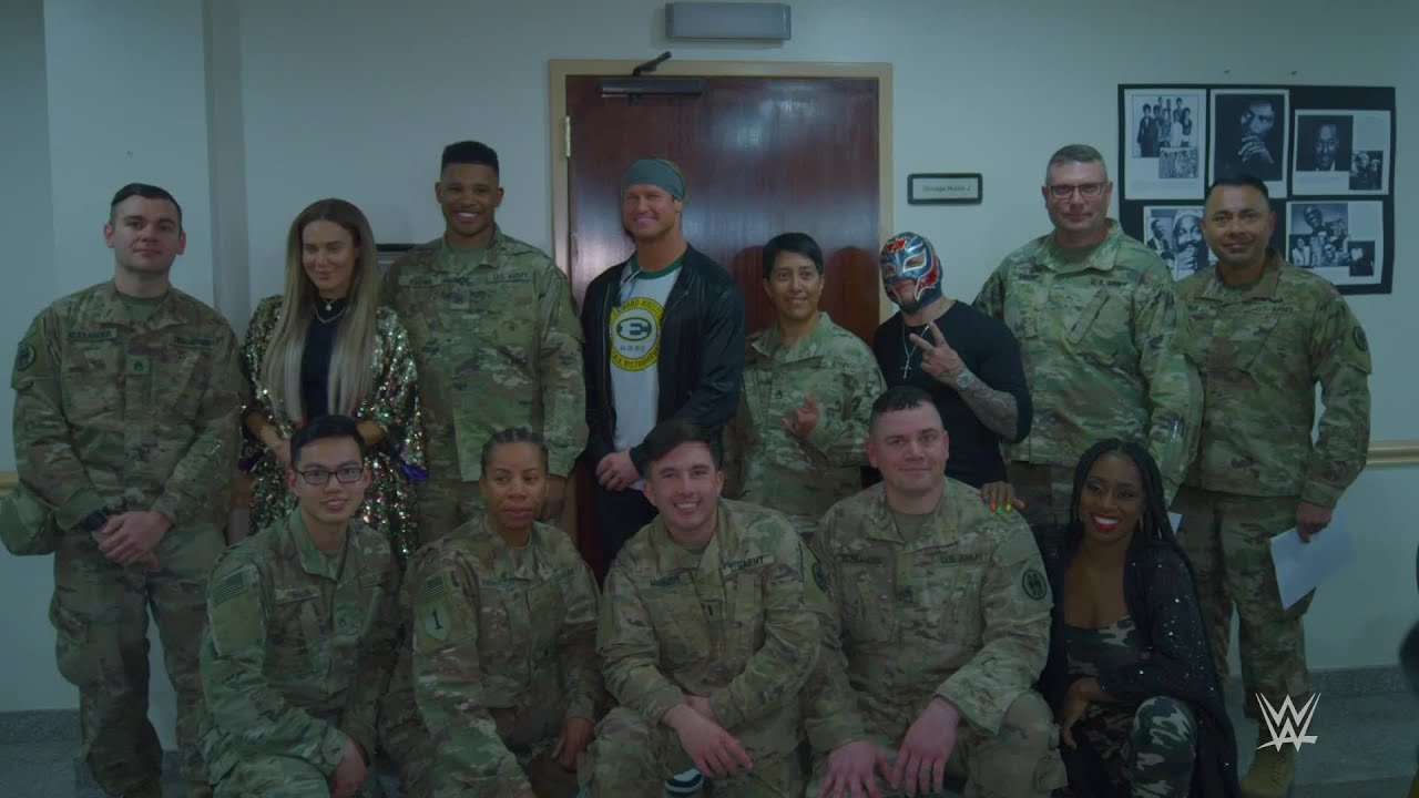 Superstars visit U.S. Air Force Base in Riyadh - YouTube