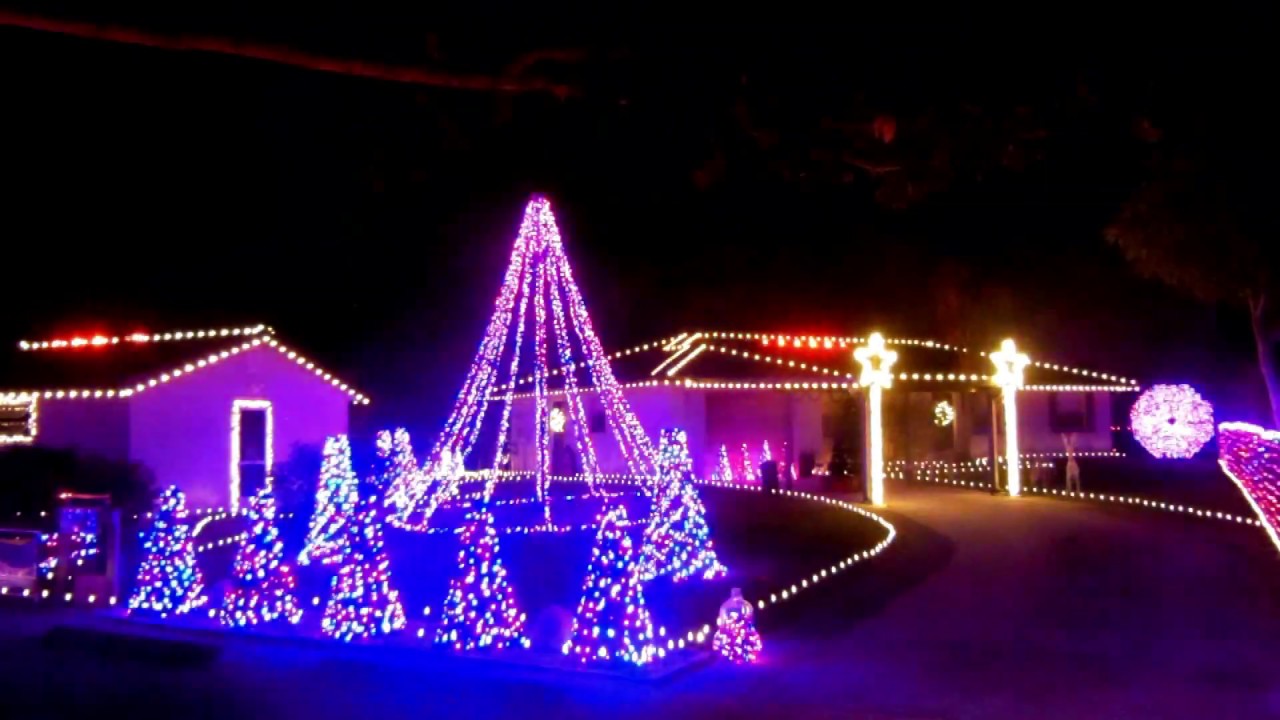 2019 - Over The Top Christmas Lights - Knight Rider Theme Song - YouTube