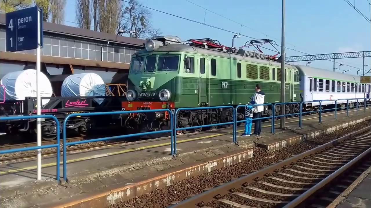 Odjazd trapeza EP07 - 338 z TLK 38103 "osterwa" rel. Kraków Główny - Szczecin Główny - YouTube