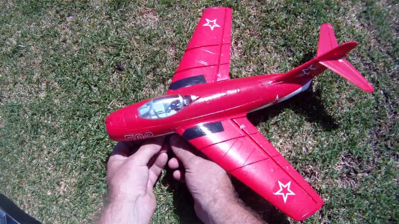 MIG 15 RC JET, KINGSCOTE OVAL KANGAROO ISLAND (HD) - YouTube