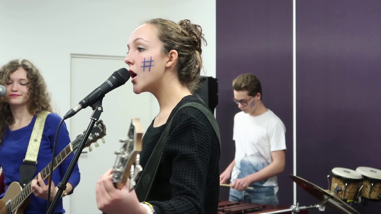 Ruby - Kaiser Chiefs (Cover by Blue Sharp) - YouTube