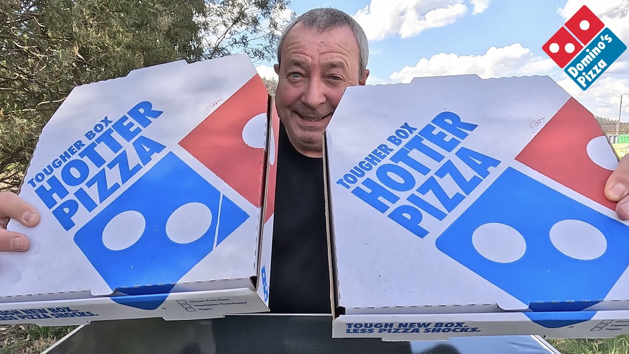 Domino’s Garlic Cheesy Crust Pizza - YouTube