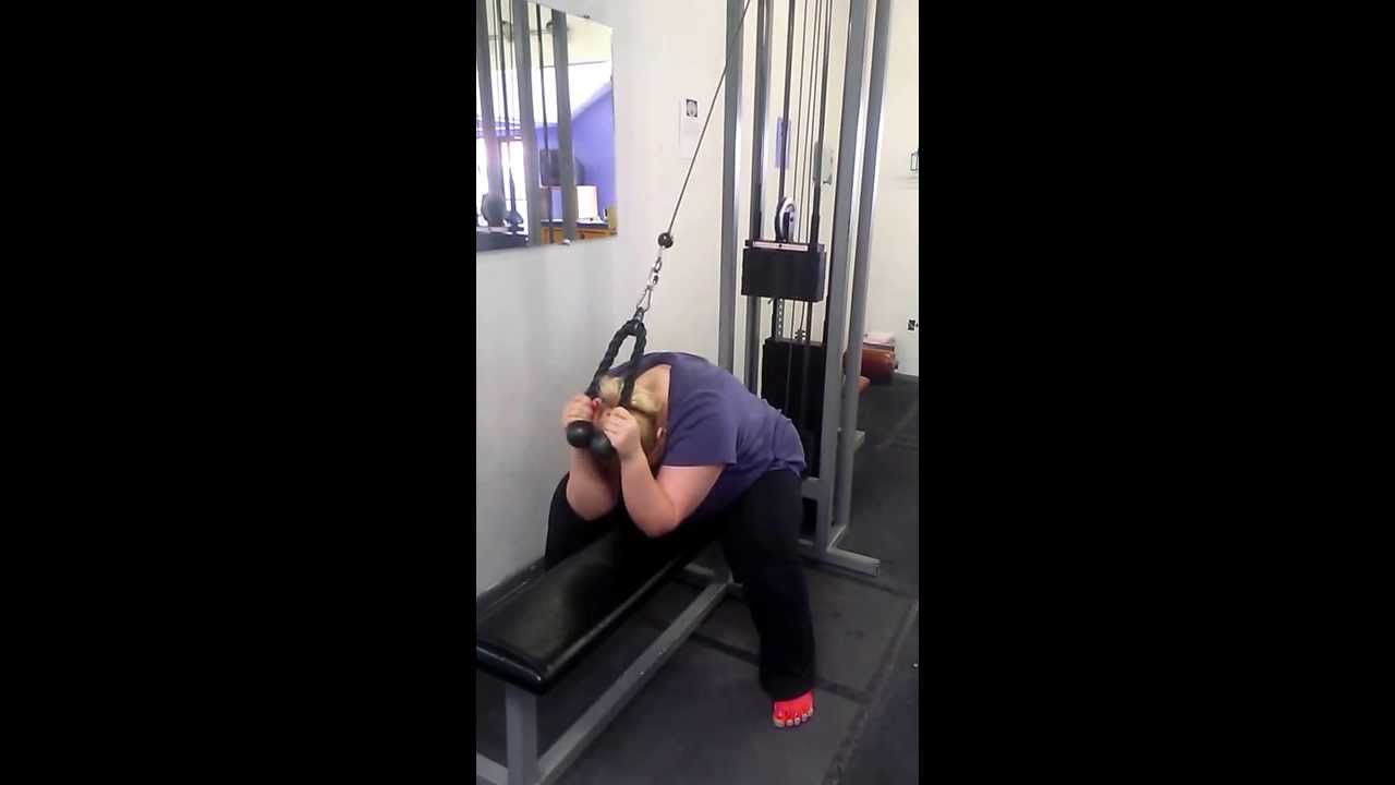 Seated Ab Cable Crunches - YouTube