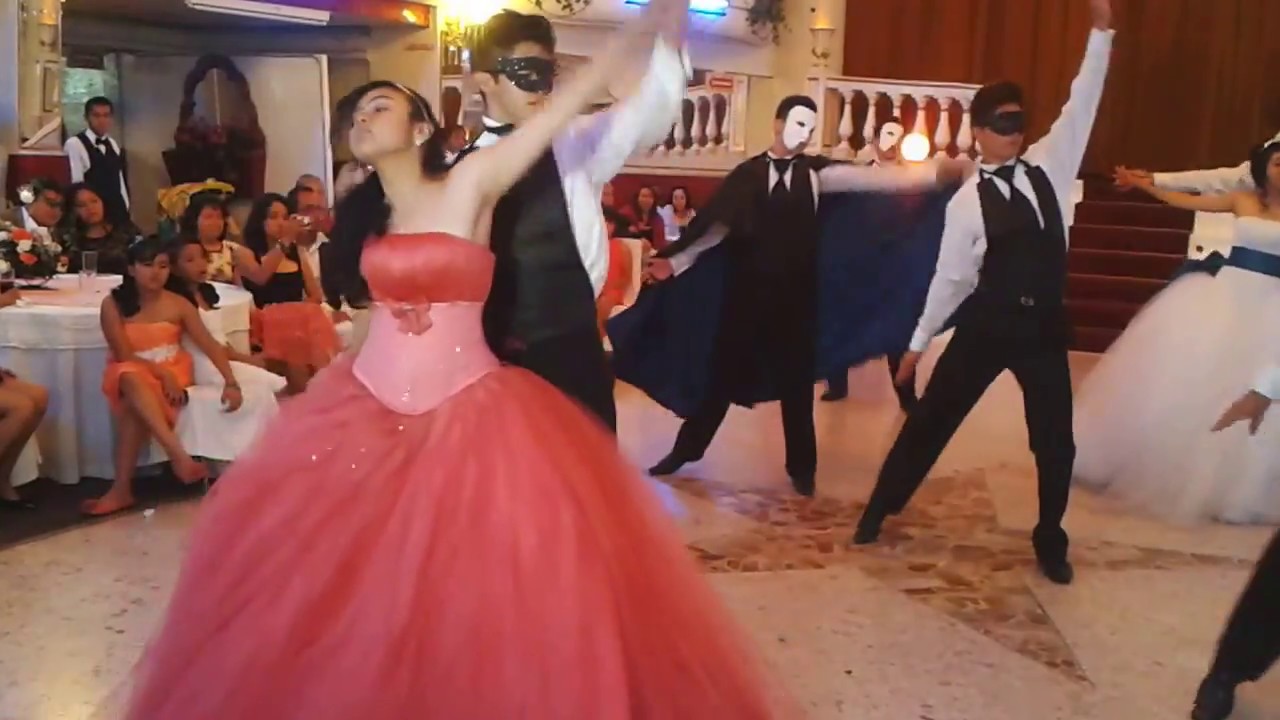 Academia Lemus Tlatelolco Vals Anahi y Joselyn 01/06/2013 - YouTube