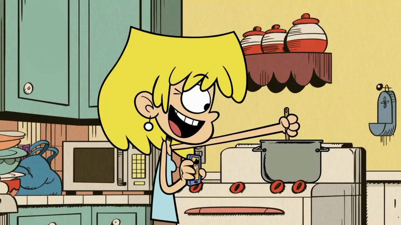 Lori stirring mashed potatoes for 10 minutes - YouTube