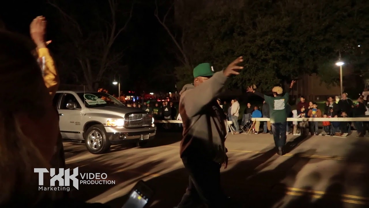 2018 Texas State Champions Longview Lobos Victory Parade - YouTube