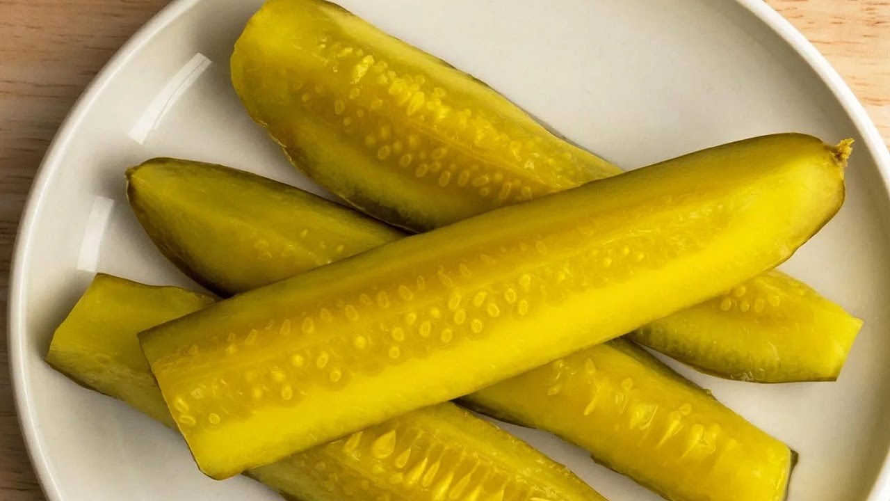 how to get the pickle smell out of jar - YouTube