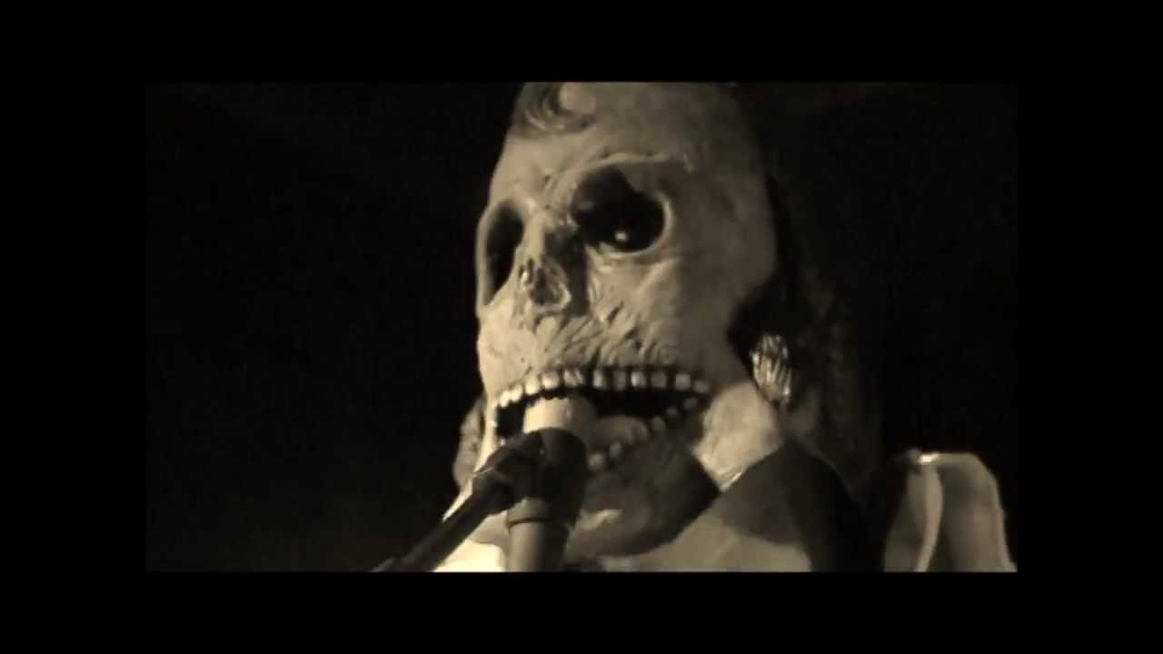 Dead Elvis & His One Man Grave - Shake! - (Live Anápolis). - YouTube