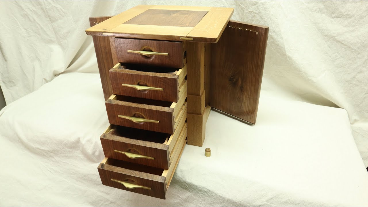 Building a Jewelry Box - A study of traditional joinery - YouTube