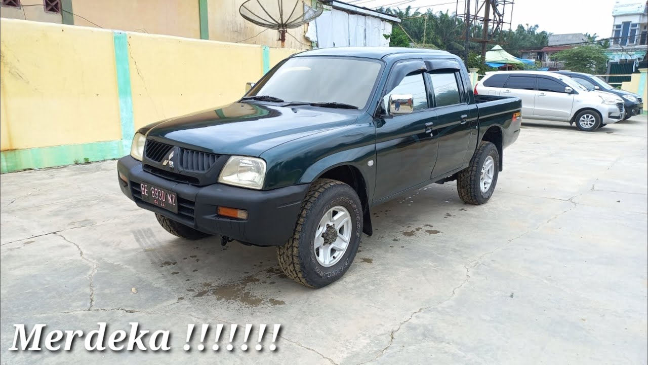 Strada L200 GLx 4×4 2005 Murah Aja Lur - YouTube