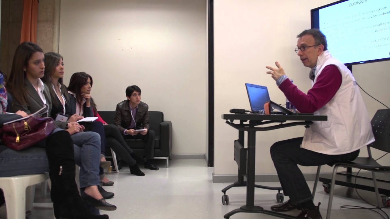 Reel de presentación: Laura Del Mar Angueyra F - YouTube