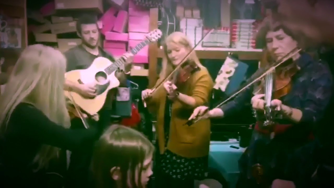 Learning to play Irish Fiddle (Month 22) Inis Oirr - YouTube