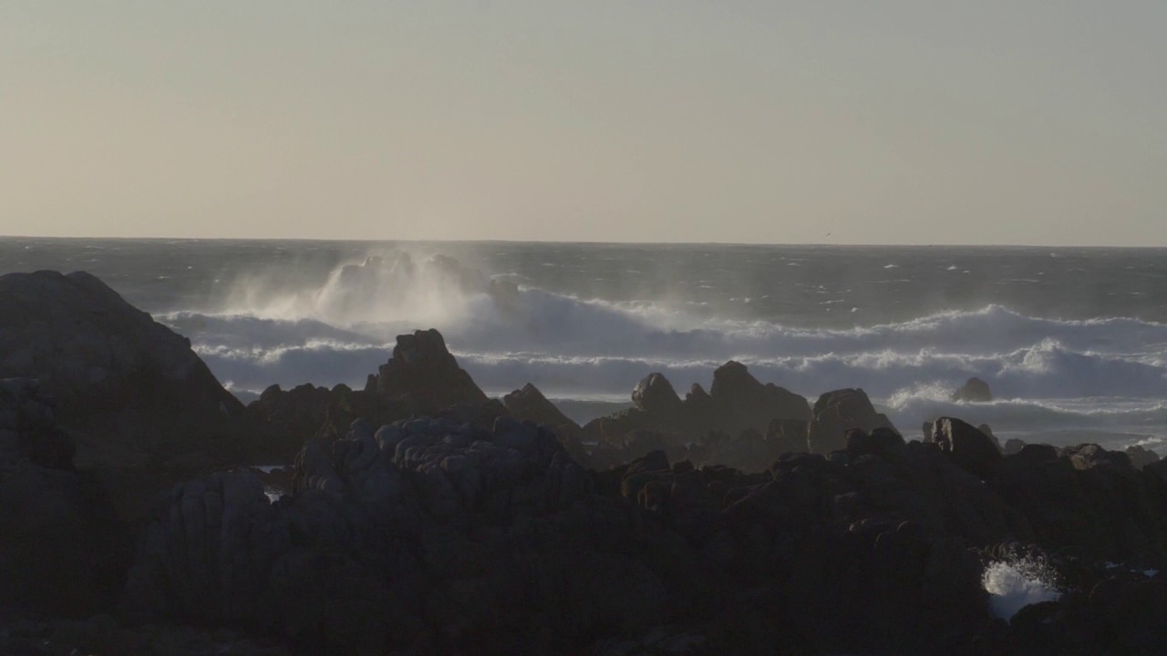 Slow Motion Wave - YouTube