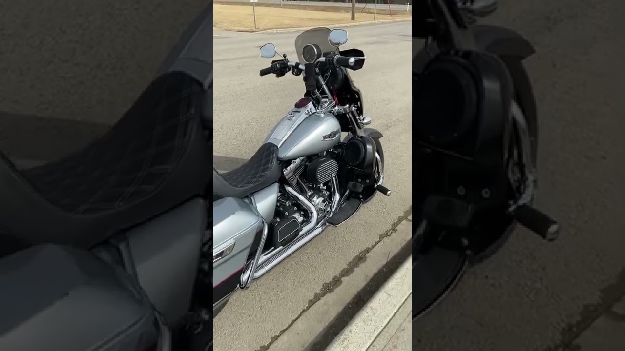 Plex Audio 2.0 on Road King. - YouTube