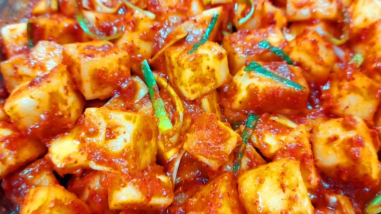 초보자도 쉽게 아삭아삭 시원하고 맛있는 깍두기 담기 소화 촉진과 해독 기능까지 Youtube