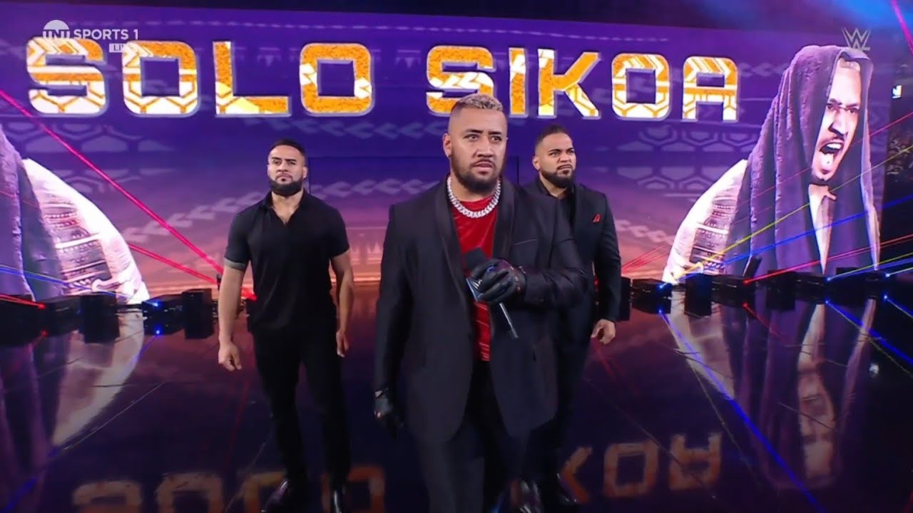 The Bloodline Entrance WWE SmackDown, June 21, 2024 - YouTube