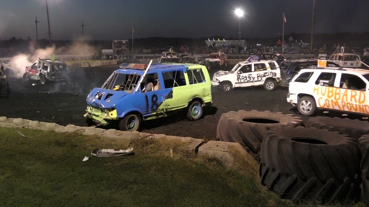 2022 BACKYARD DEMO DERBY! LAST MAN STANDING - YouTube