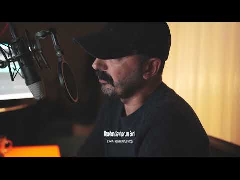 Uzaktan Seviyorum Seni [Şiir]