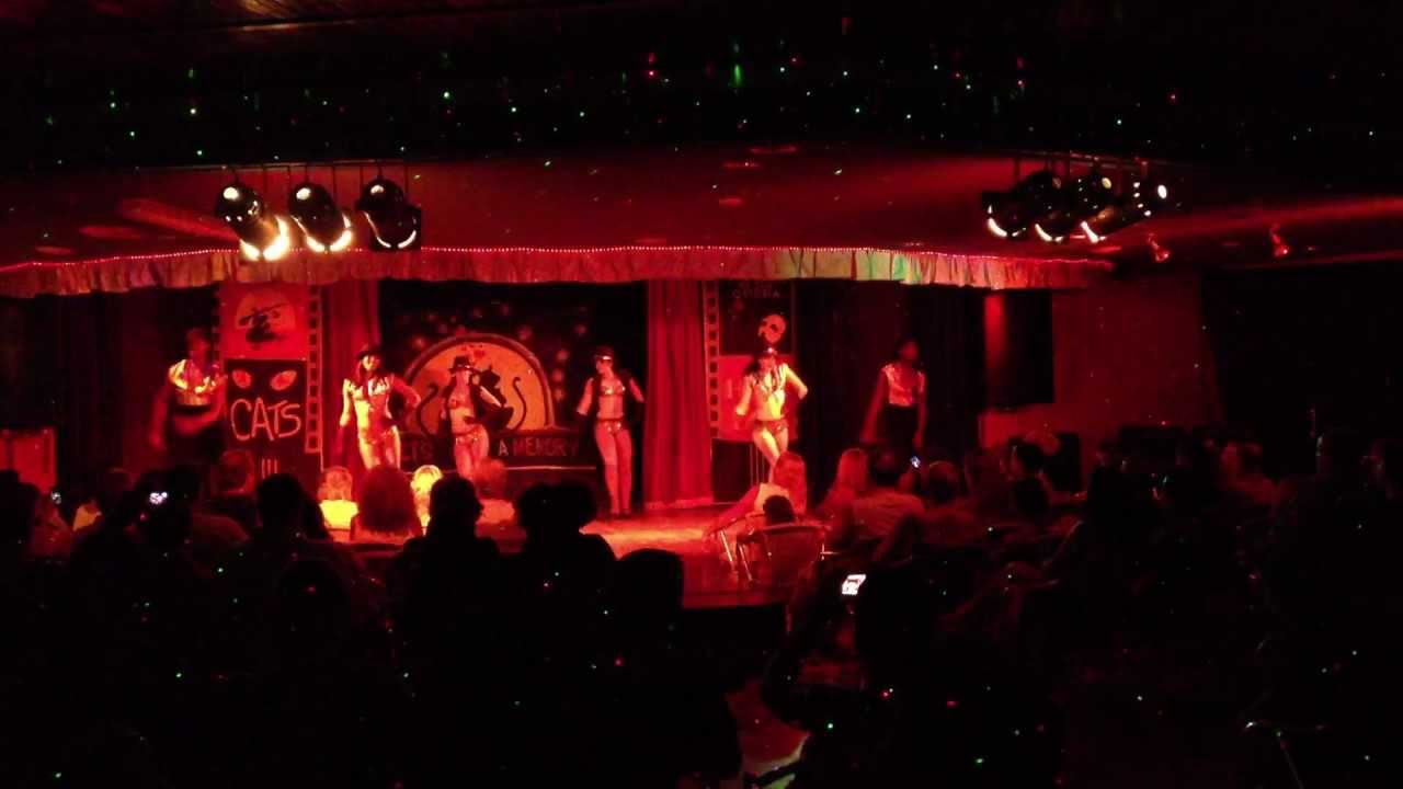Evening entertainment at Melia Varadero Cuba - YouTube