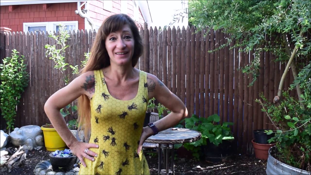 The Chicken People (a short documentary about backyard chickens) - YouTube