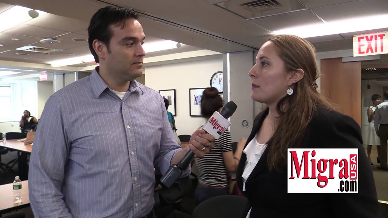 Julissa Gutiérrez de la organización NALEO, invita a hacerse ciudadano ...