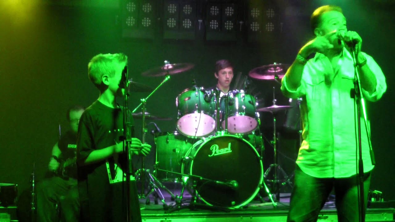 Max Fahlmark - School of Rock Performance - Bend Me, Shape Me with Gary ...