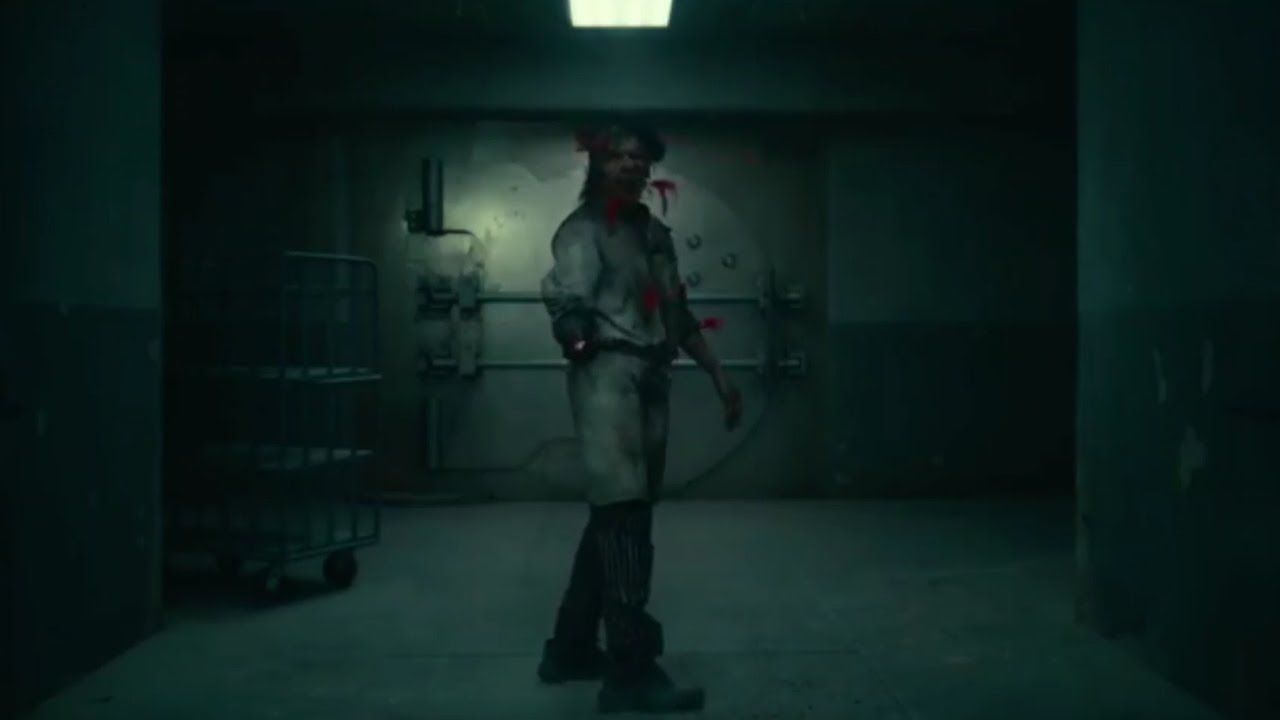 Army of the dead 2021 zombies trigger bank booby traps - YouTube