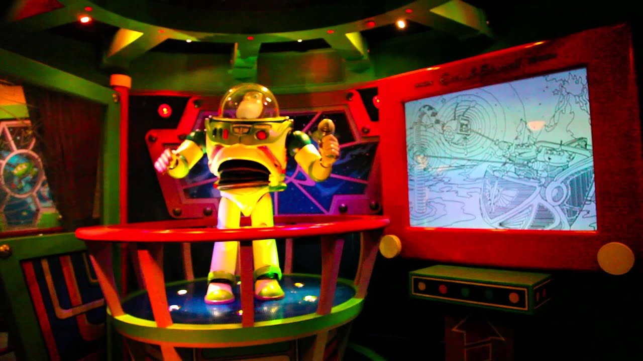 French Buzz Lightyear at Disneyland Paris - YouTube