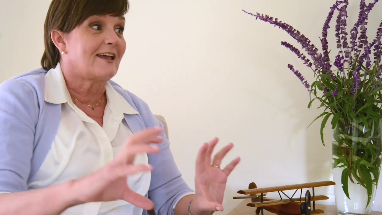 Entrevista a Stephanie Shellman - Mi dinero Mi Problema - YouTube