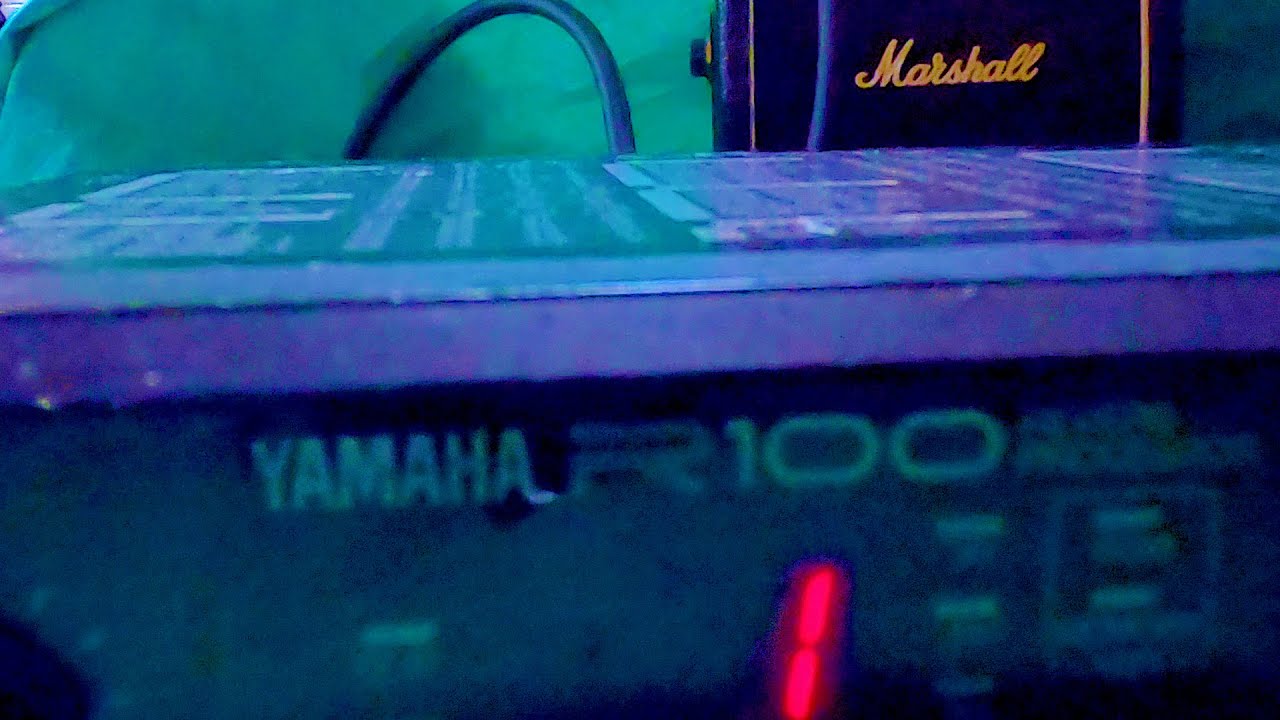 YAMAHA R100 REVERB PROCESSOR - YouTube