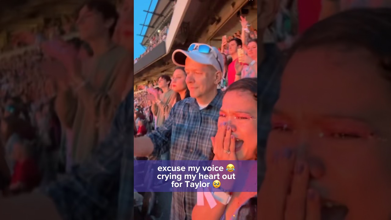 Singing fearless with Taytay 🥰😅 #theerastour #taylorswift #taylornation ...