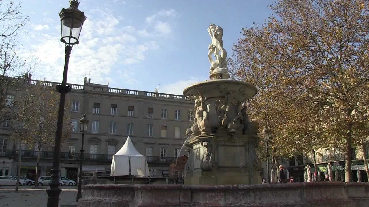 La place Carnot - YouTube