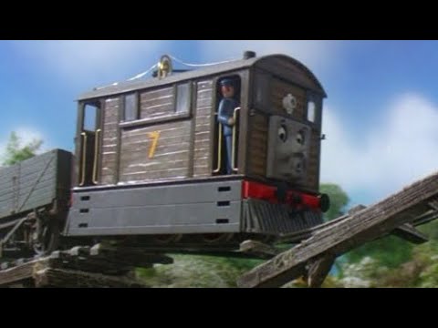 Season 2 Runaway Theme (Season 4 Remix) - YouTube