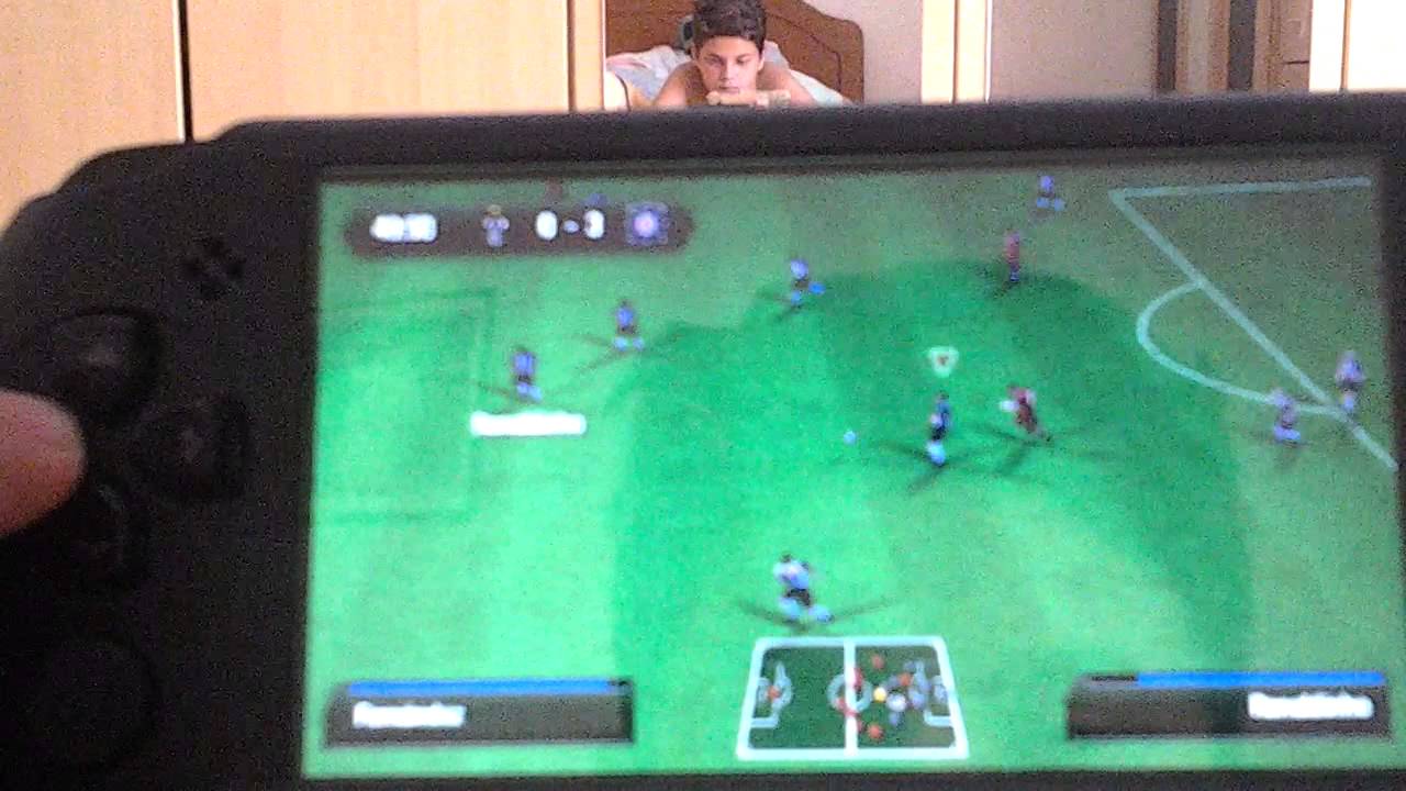 Fifa 13 psp gameplay greek 2015 - YouTube