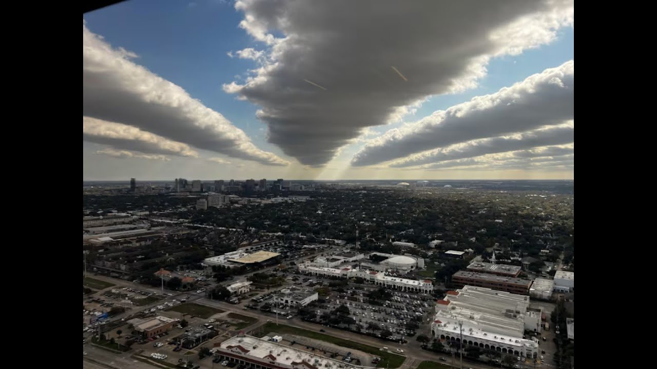 Hey Houston! Did you see those cool roll clouds? - YouTube